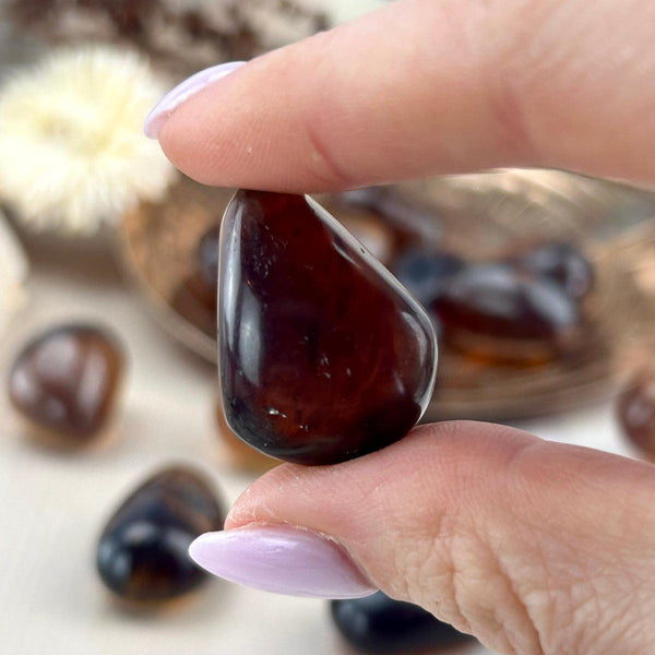 Blue Amber Tumbled Stones – The Empress & Wolf