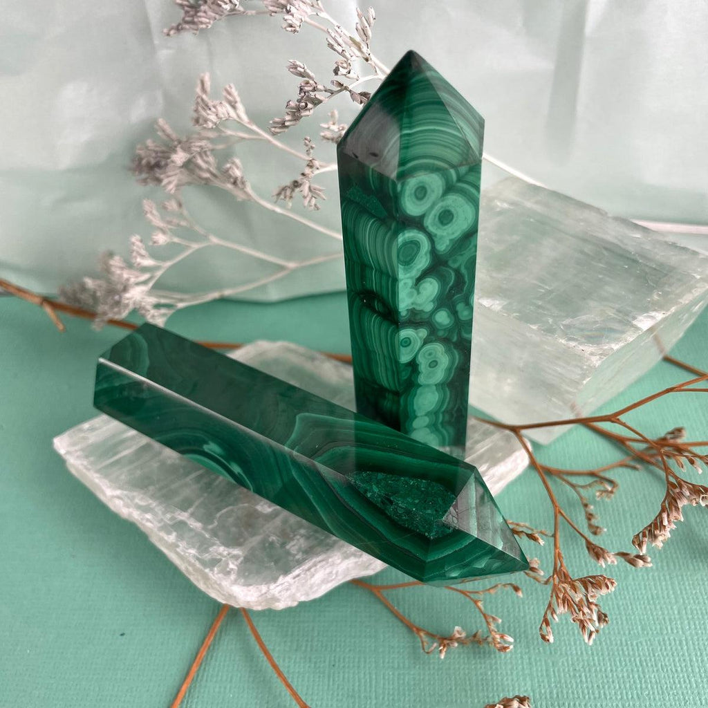 Malachite Crystal Points 6.5cm-9.5cm – The Empress & Wolf