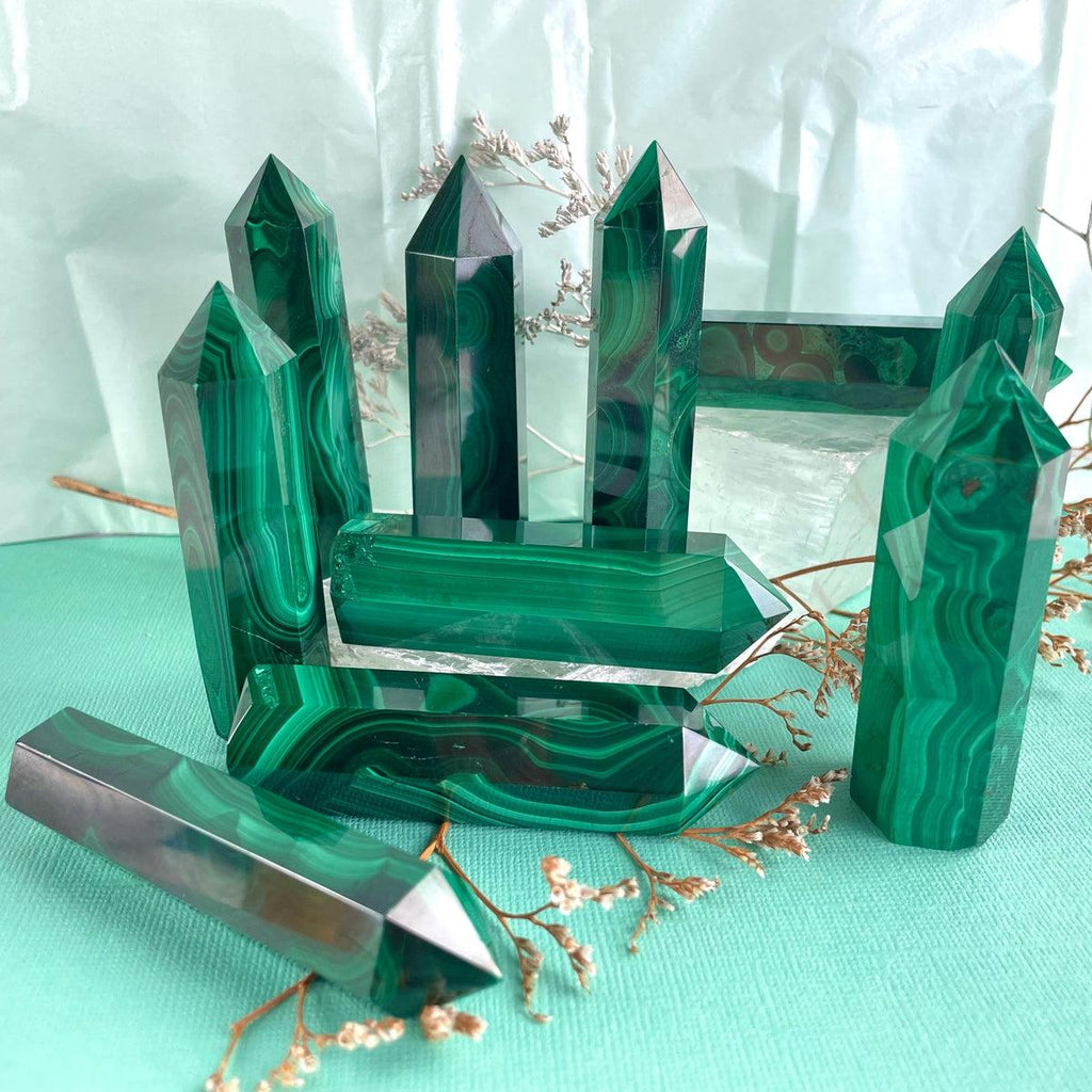 Malachite Crystal Points 6.5cm-9.5cm – The Empress & Wolf
